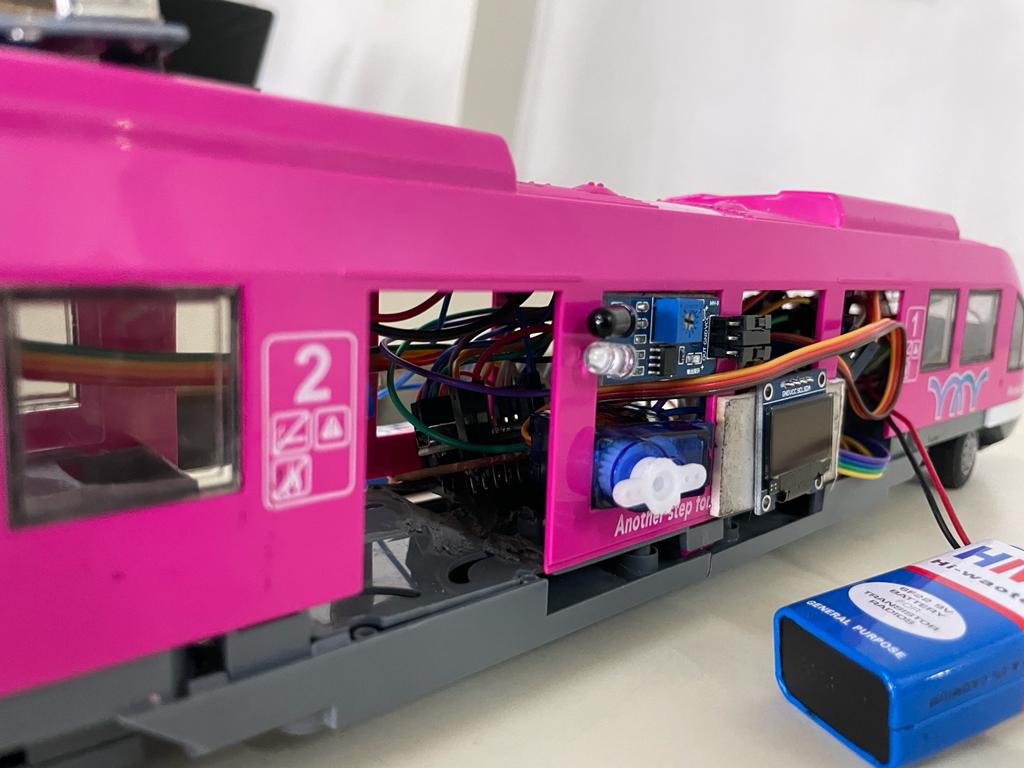 GitHub - omkarpyc/IOT-Hardware-based-Locomotive