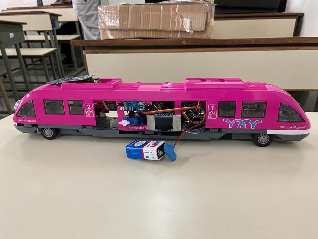 GitHub - omkarpyc/IOT-Hardware-based-Locomotive