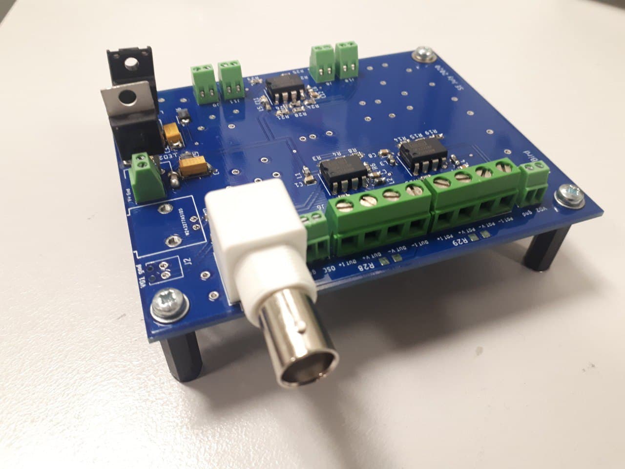 GitHub - Sobhan10100101/3omega-method-signal-conditioning-circuit-PCB ...