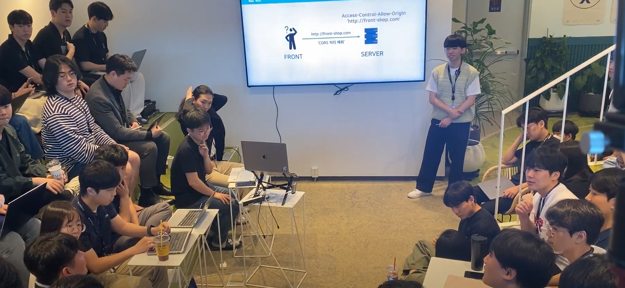 개편될 우아한테크코스 공식 홈페이지에 들어갈 영상을 기획 및 촬영한다. · Issue #475 · woowacourse/Branding · GitHub