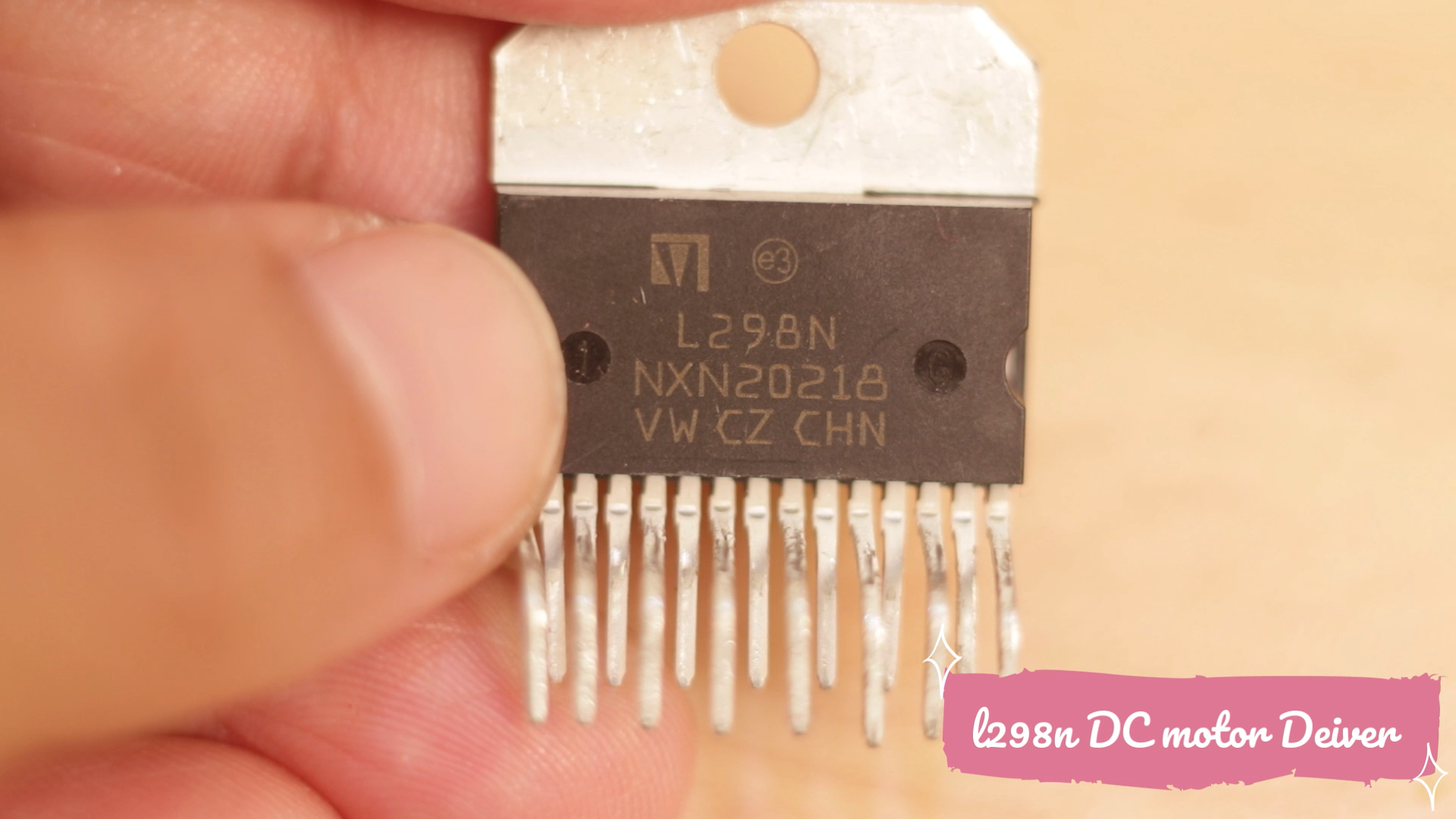 GitHub - selena1995/ARDUINO-BLUETOOTH-CONTROLLED-AEROPLANE-ROBOT-CAR ...