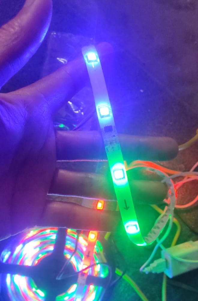 WS2811 12v LED STRIP(3 group of led) not working with ESP8266 · Issue #1917 · Aircoookie/WLED ...