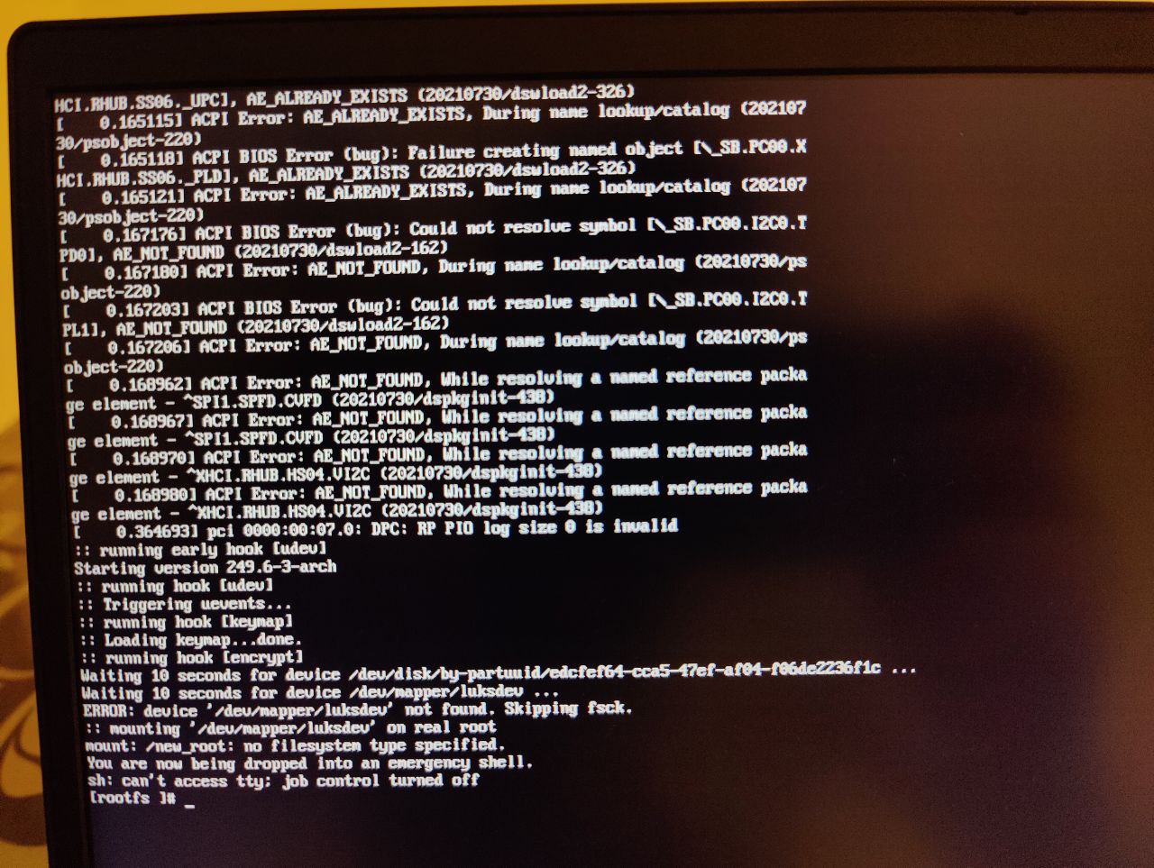 System with encryption doesn't boot · Issue #745 · archlinux/archinstall · GitHub