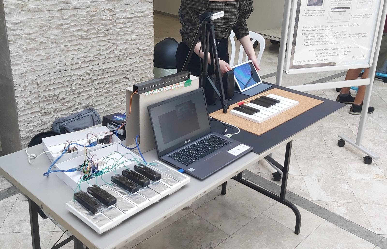 GitHub - Yasmin97s/IoT_Project_Piano_Everywhere: Virtual Piano