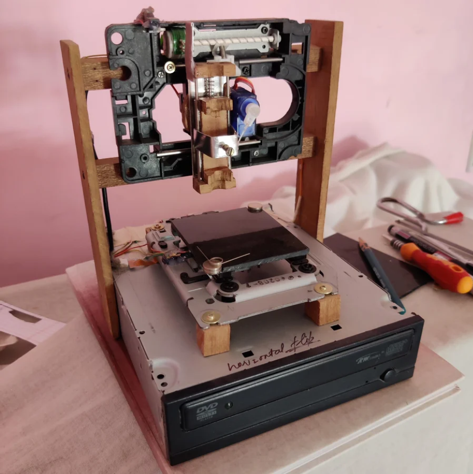 GitHub - tapish101/2dPlotter: 2d pen plotter using dvd drivers