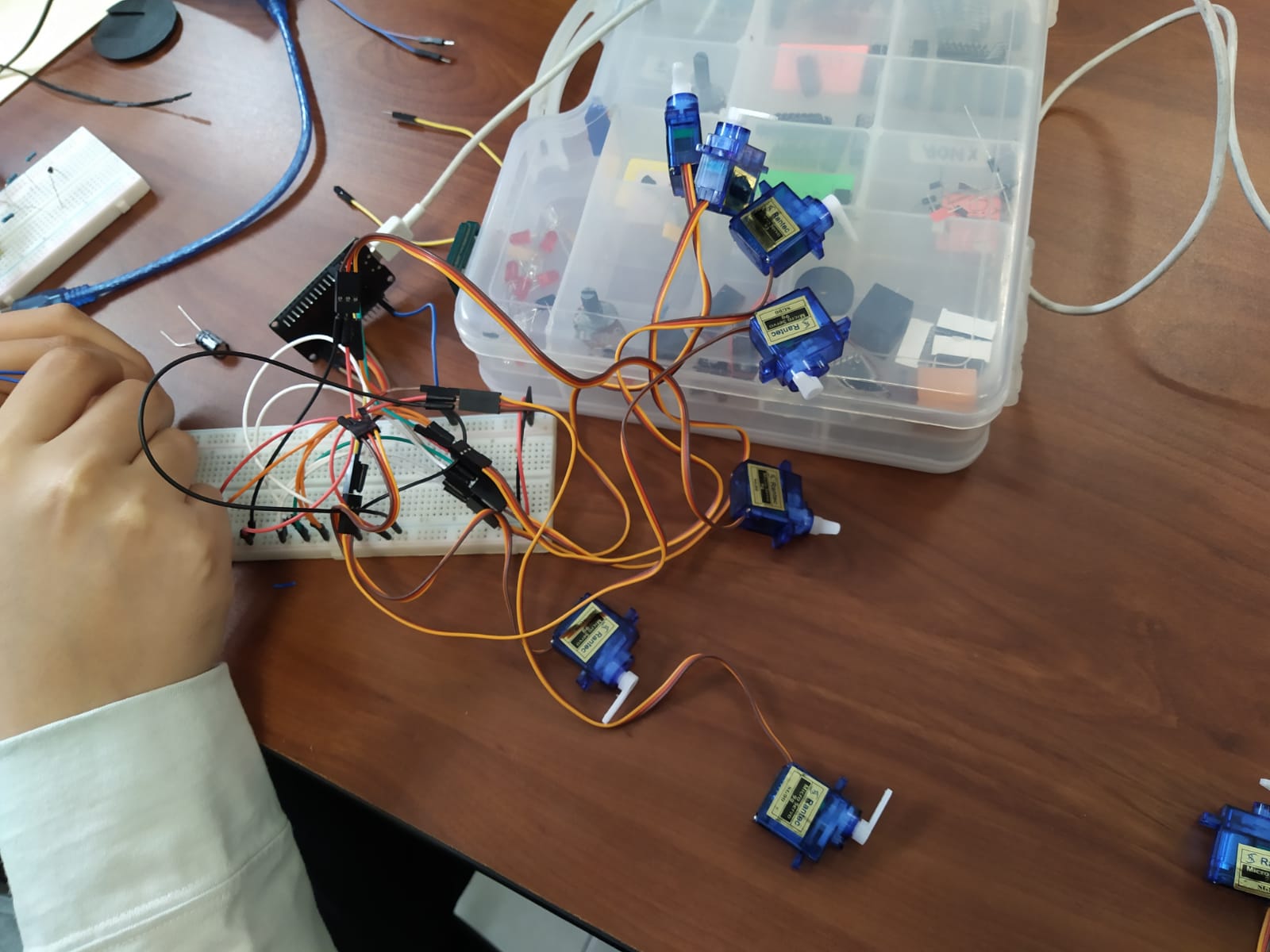 GitHub - Fenix-LAB/Cocotron: Repositorio del proyecto para presentar en el Cocotron 2022.