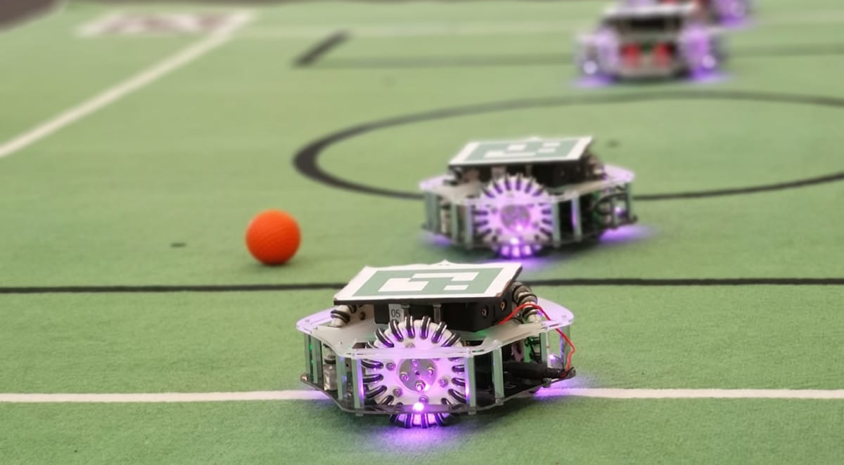 GitHub - Brice-Vergnou/robot_soccer_kit_competition
