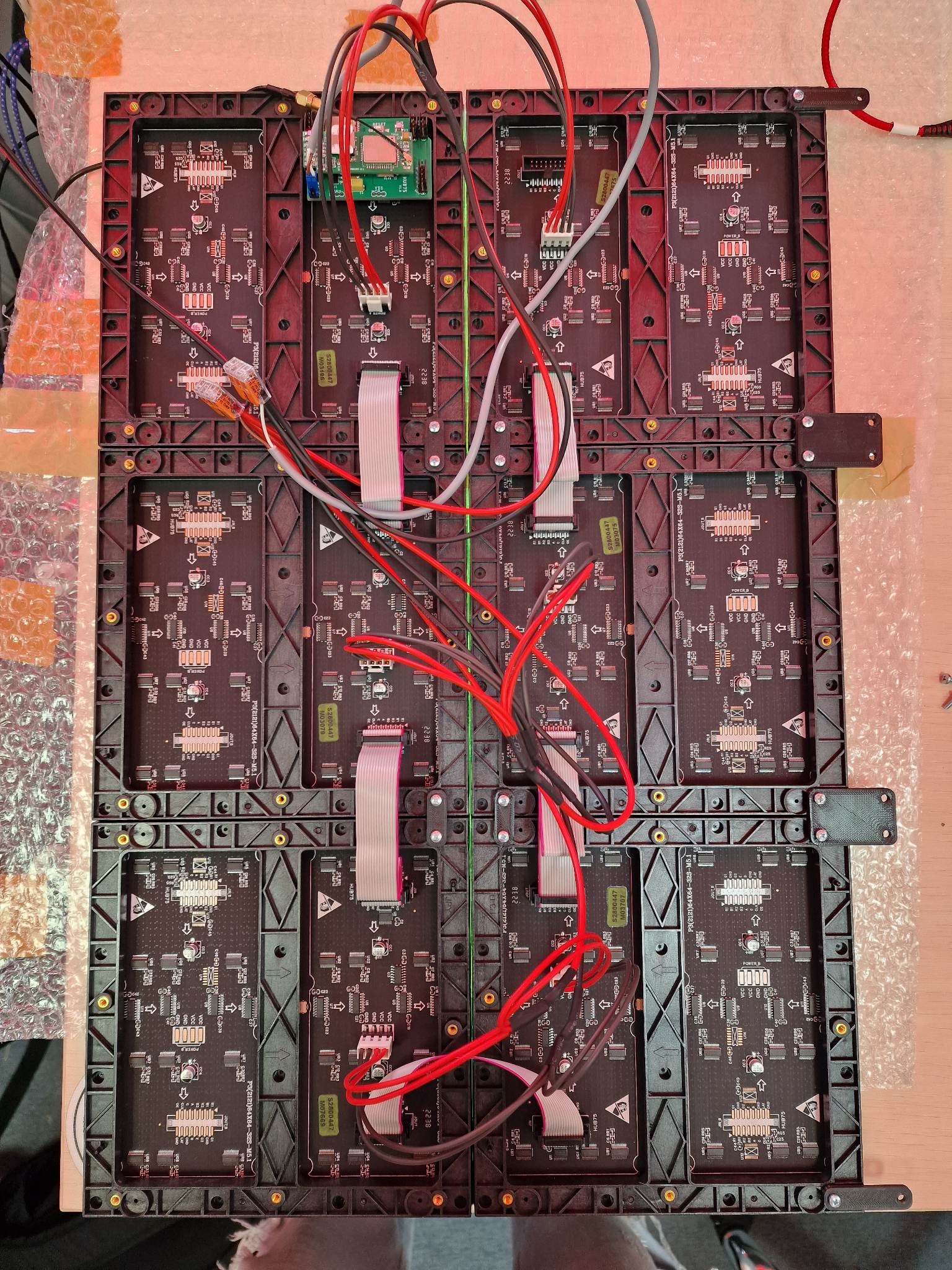 Large Flickering on Double Buffer · Issue #402 · mrcodetastic/ESP32-HUB75-MatrixPanel-DMA · GitHub
