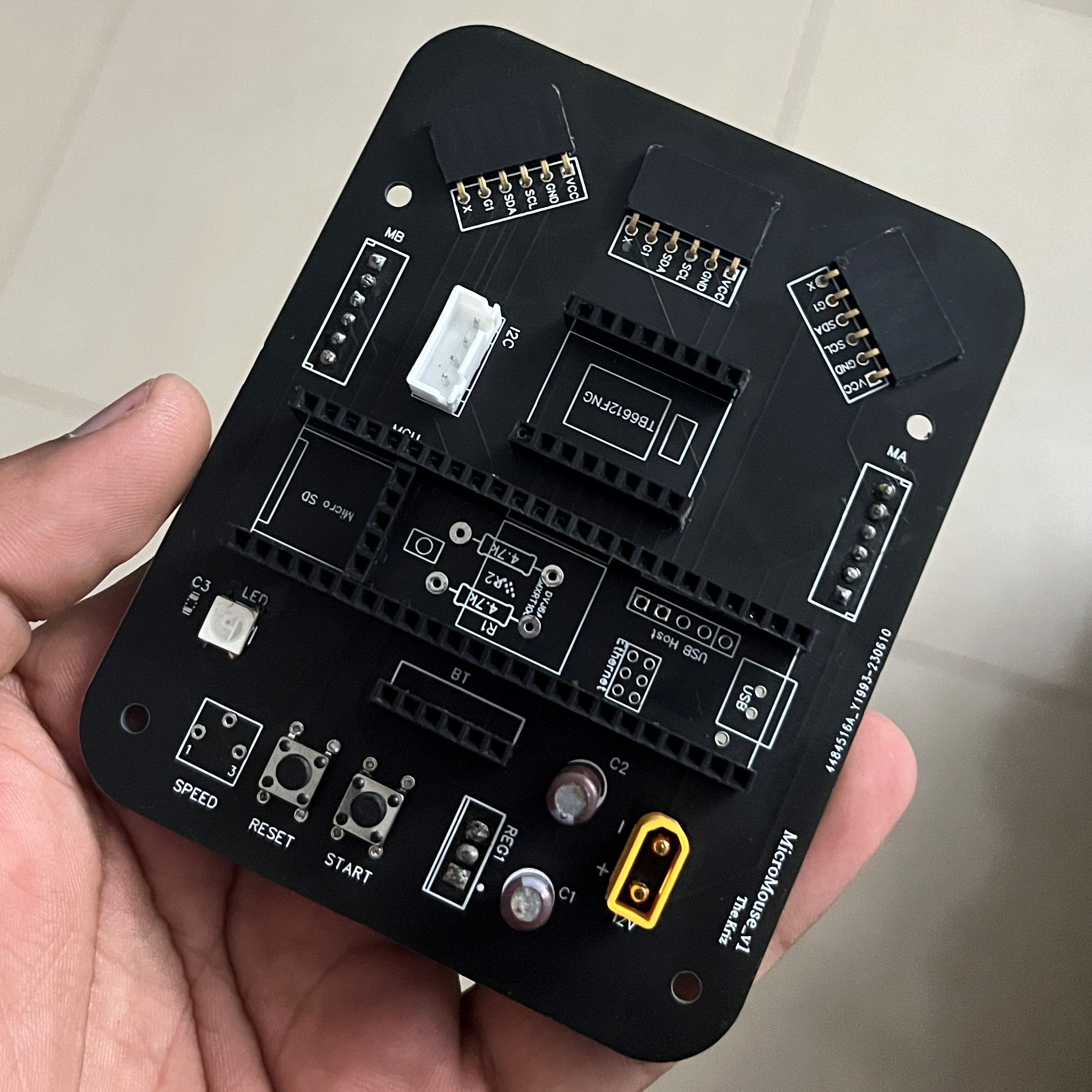 GitHub - The-Kriz/Micro_Mouse