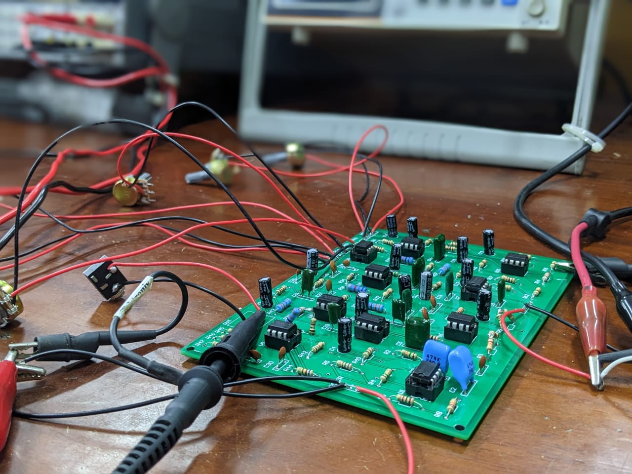 GitHub - RajanaKavinda/FIVE-BAND-AUDIO-EQUALIZER: This repo contains project files of Five band ...