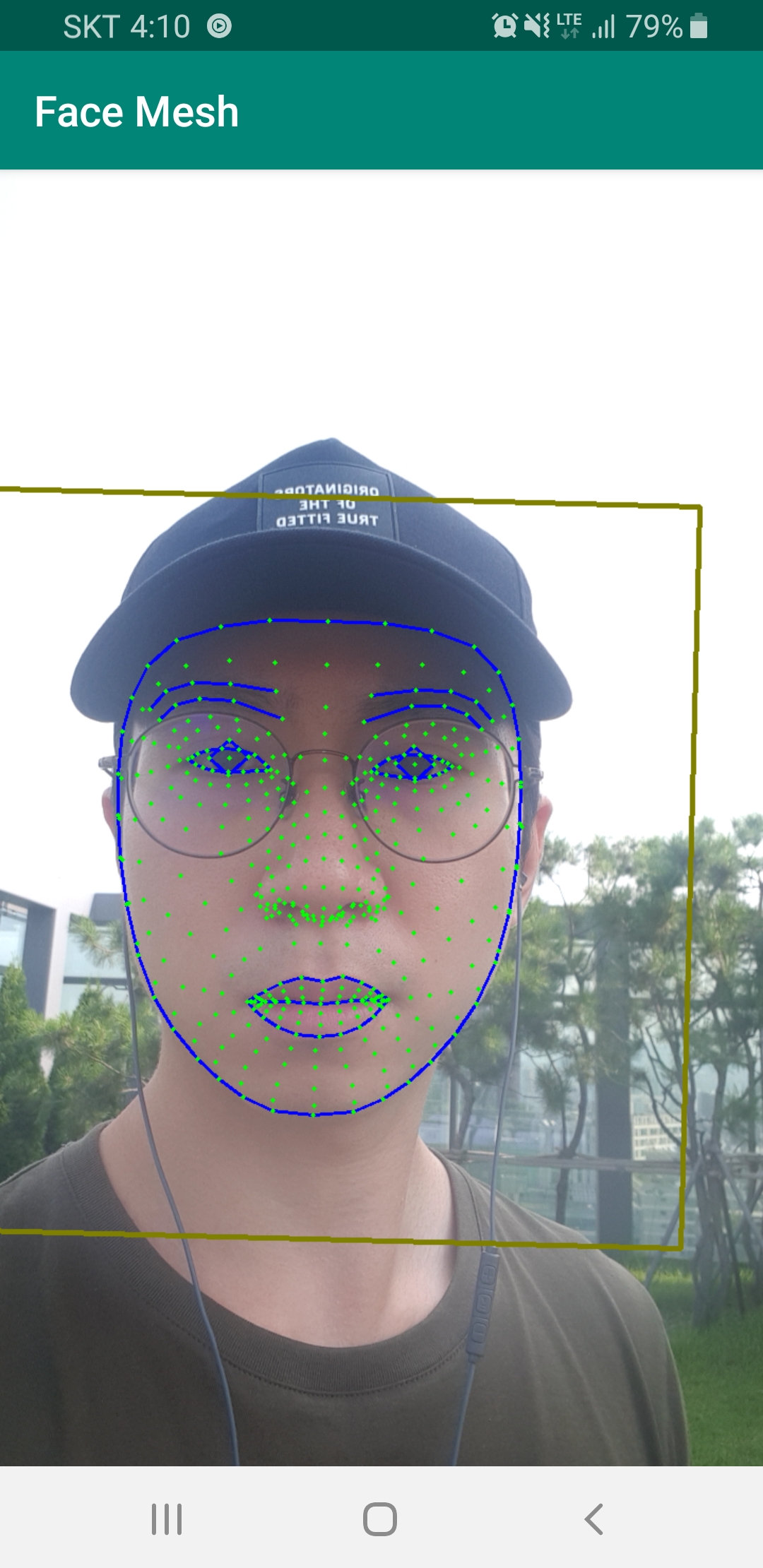 FaceMesh is not detected properly when device is in landscape or ...