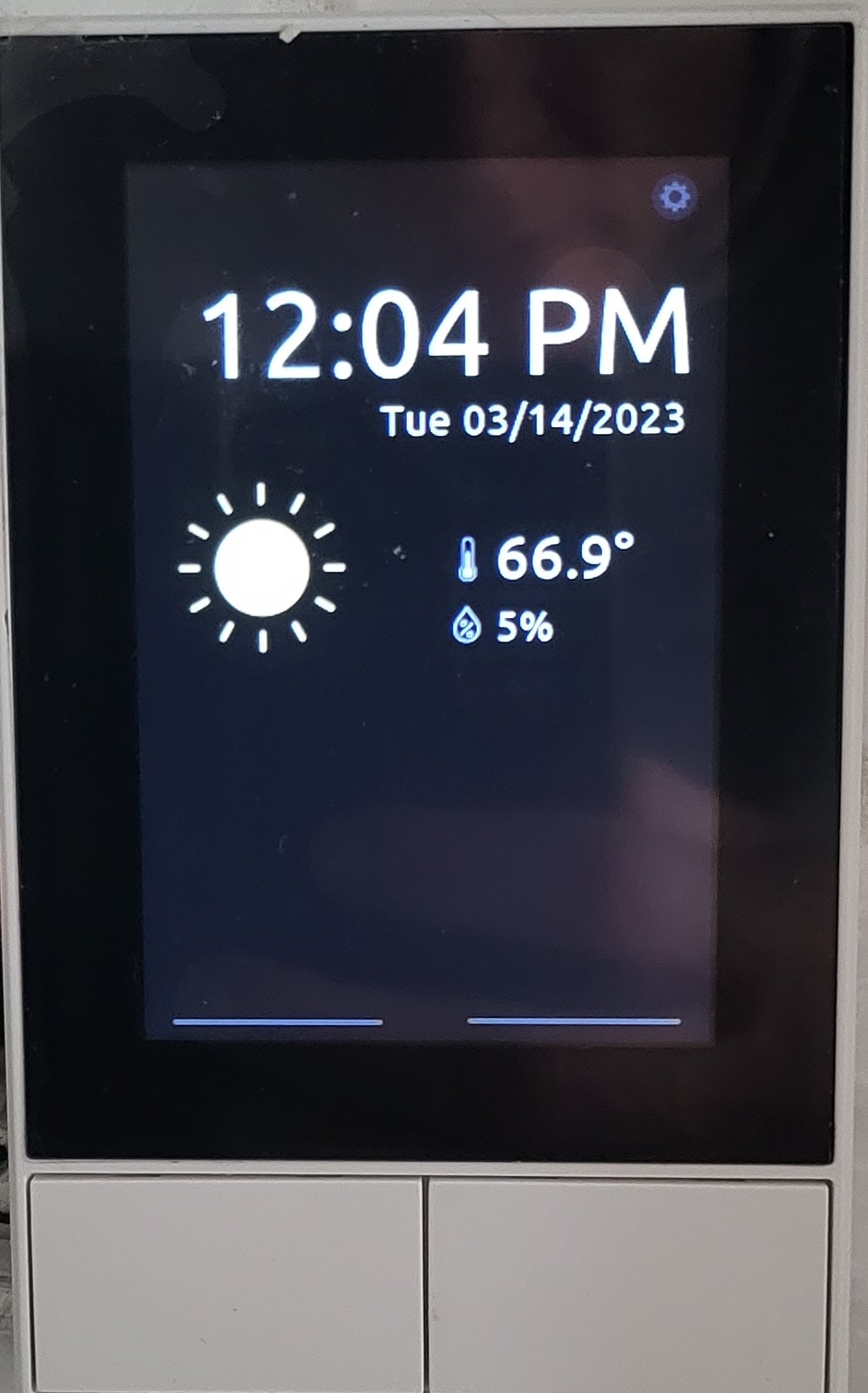 NSPanel won't initialize, stuck on init screen and when it did work ...
