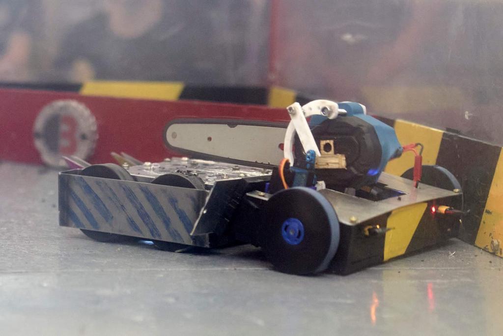 GitHub - BlueScorch2/Gimbal-Lock: Beetleweight Robot designed for BBB ...