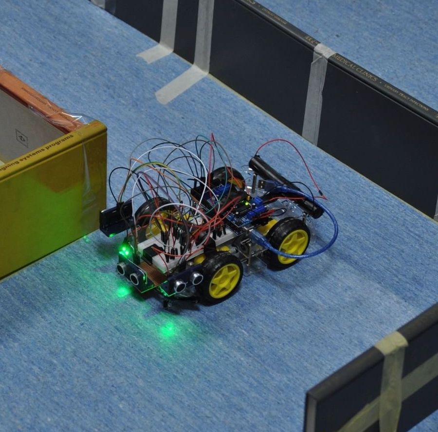 GitHub - Yaly0/Arduino-Battles-Car