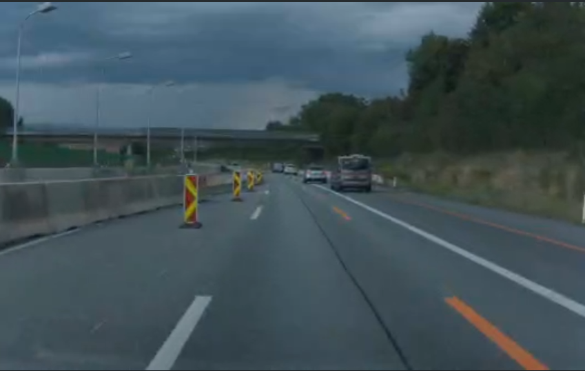 Bad Behaviour During Construction Site With Double Road Marking · Issue 25596 · Commaai 