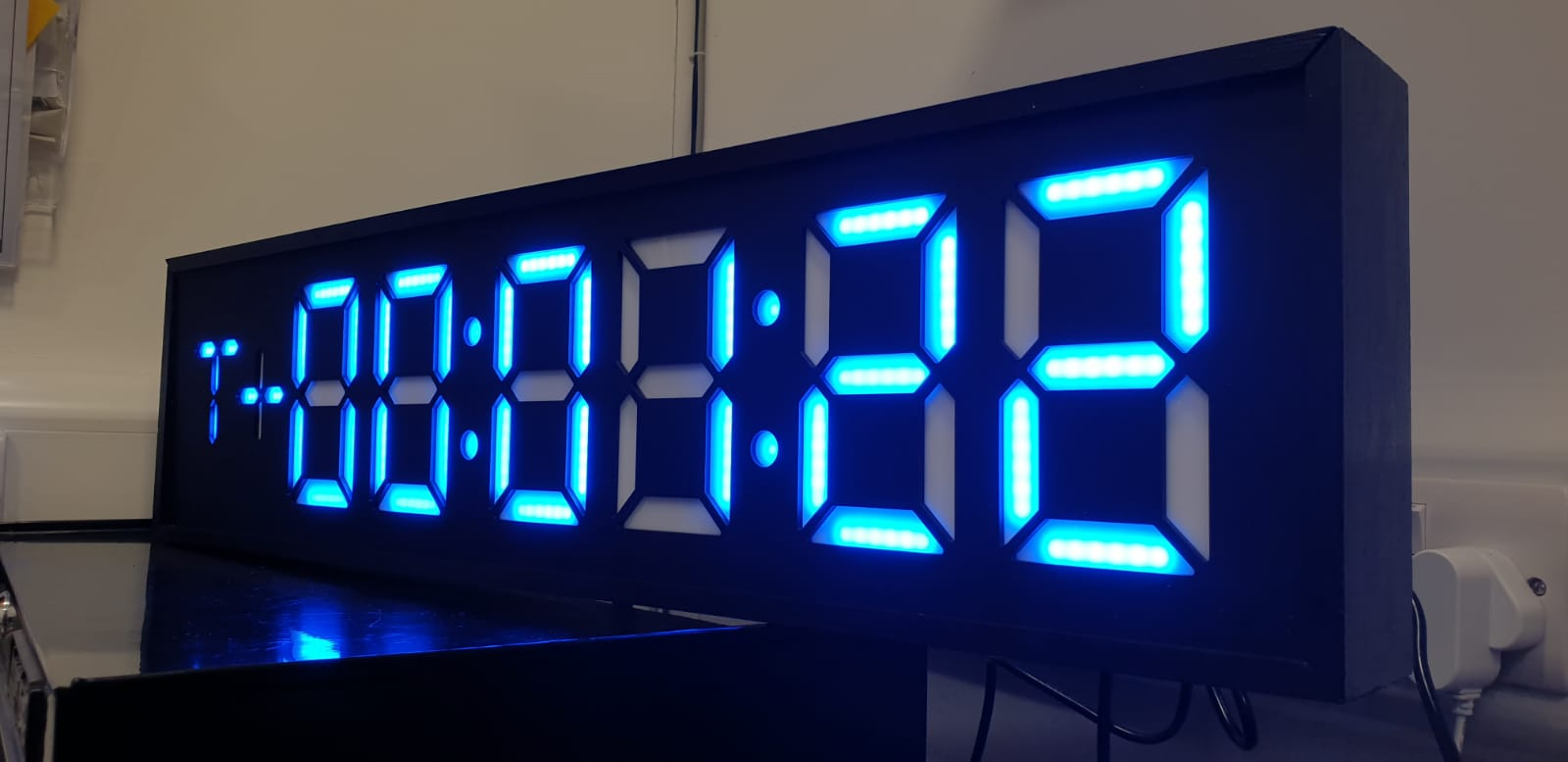esp32-countdown-clock/README.md at main · Imogen-Wren-Studios/esp32-countdown-clock · GitHub