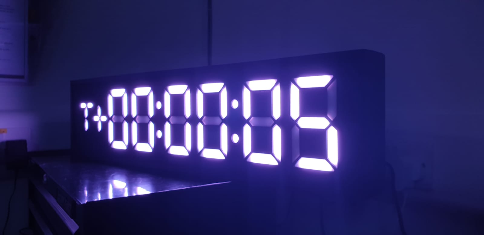 esp32-countdown-clock/README.md at main · Imogen-Wren-Studios/esp32-countdown-clock · GitHub