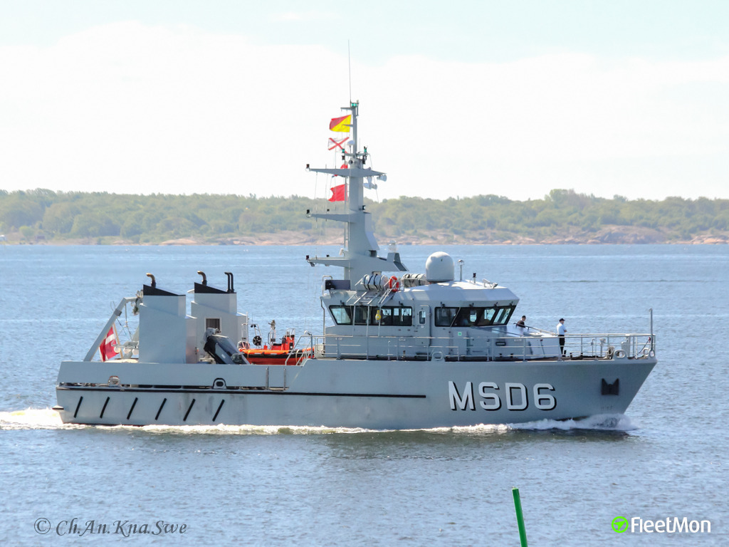 Denmark HOLM Class (Standard Craft Mk 1) Remote Control Mine Clearance ...